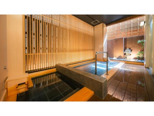 Old England Dogo Yamanote Hotel - Vacation Stay 75541v - Matsuyama