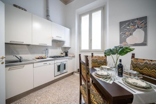 [3 Minutes From Piazza Maggiore] Historical Flat - Bologna