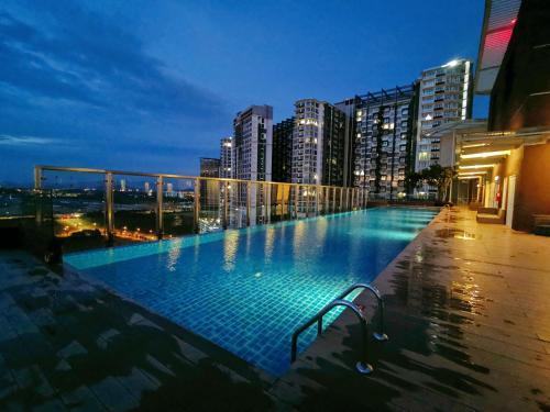 Legoland-4mins Walk-spacious-kids Friendly With Bathtub@ Happy Travel- Afinity Residency - Gelang Patah