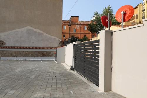 Very Luxurious Apartment-fully Renovated-prime Location In Historical Centre-garibaldi#2-free Parkin - Olbia