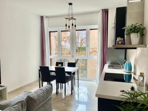 The White House, Modern Apartment In Center - Milan