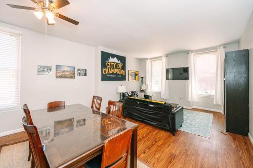 Pittsburgh's Sports Suite- Free Driveway Parking - Pittsburgh
