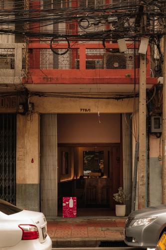 Cozy Room At The Coffee Store Charoenkrung - Bangkok