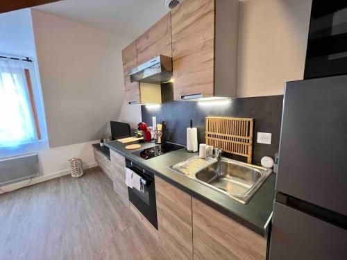 Appartement Centre-ville / 6 Prsn / Bord Du Doubs / Au Pied De La Citadelle - Besançon