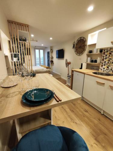 Studio Vieille Ville Tout Equipe Sans Ascenseur - Menton