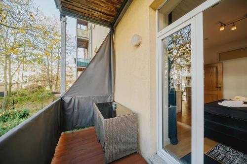 Blissplace 3 Zi Premium Apartment Nahe Getec Arena Mit Kingsize Betten Und Balkon - Magdeburg