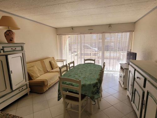 Charmant Appart 4 Pers Proche Mer Avec Terrasse Et Parking, Stella - Fr-1-672-30 - Cucq