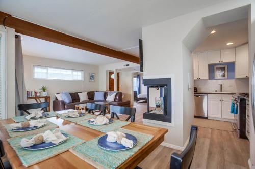 Ormond Beach Oasis - Large Private Patio, Washerdryer, Pet Friendly & Steps2sand! - Mission Beach - San Diego