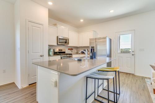 12 Mi To Dtwn Austin: Quiet Home W/ Patio & Yard - Cedar Creek, TX