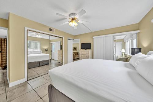 Private Beach Access Chateau La Mer 2B, Destin, FL from $40pp