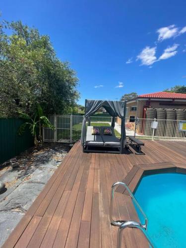 Cosy Sunlit Home Away From Home - Sydney