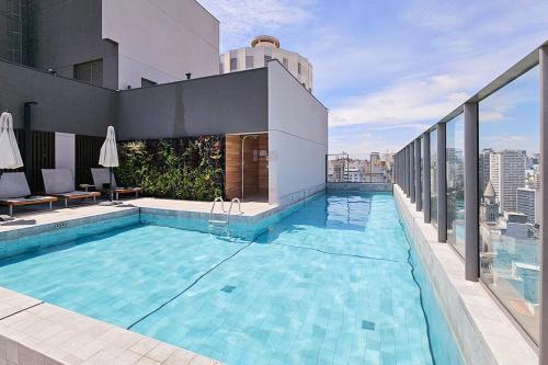 Piscina No Rooftop! Studio A 3min Do Metro Republica - Liberdade