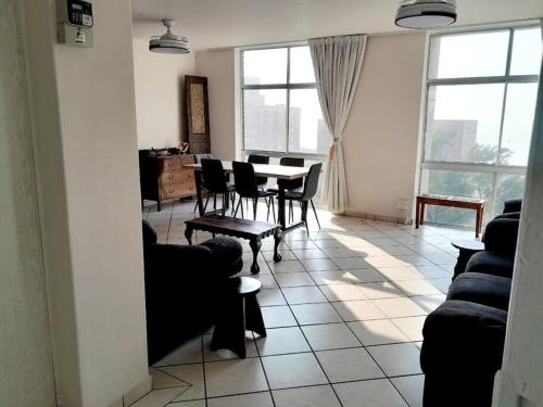Cosy Apartment By The Sea - Durban