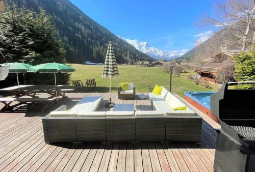 Chalet Melusine - Big Chalet W Spa Pool, Sauna, Huge Terrace, Views & Privacy! - Chamonix-Mont-Blanc