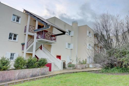 Le Petit Nid - Apt Lumineux En Hypercentre - Montigny-le-Bretonneux