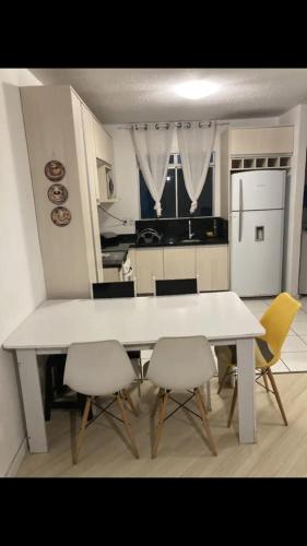 Apartamento Proximo Do Aeroporto Internacional - São José dos Pinhais
