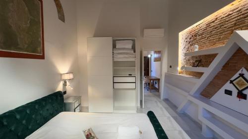 Suite Stylish & Cozy Apartment In The Heart Of Florence - Florence