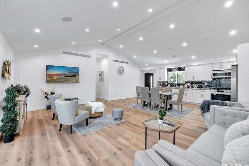 La Home Near Universal Studios And Hollywood - Los Angeles, CA