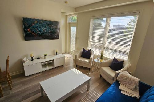 Entire 2 Bedroom Townhouse In Toronto! - Toronto