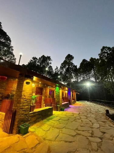 10 Top Hotels in Pauri | Places to Stay w/ 24/7 Friendly Customer Service