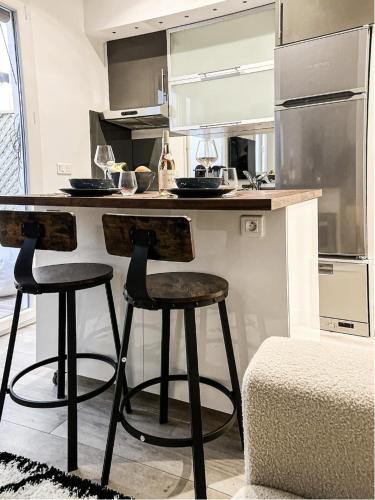 Suite Luxueuse Avec Jardin Privatif Et Jacuzzi - Paris 8e Arrondissement