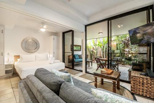 Julians Apartments - Byron Bay