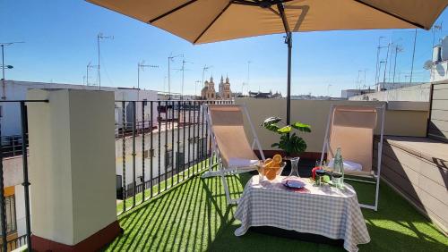 Rentalsevilla Duplex Exclusivo Y Centrico Con Piscina Climatizada Privada - Seville, Spain