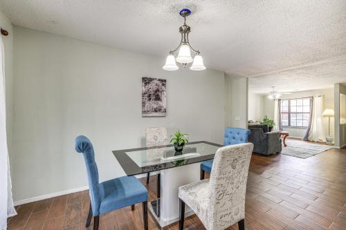 Rogers Vacation Home W/ Yard: 5 Mi To Bentonville - 羅傑斯