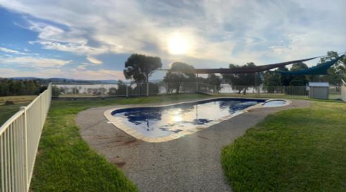 Mansfield Lakeside Caravan Park - Mansfield