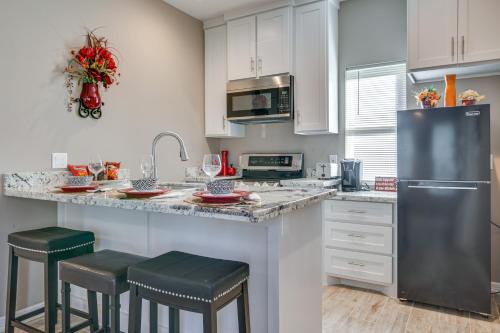 Pet-friendly Brownsville Apartment W/ Yard! - Brownsville, TX