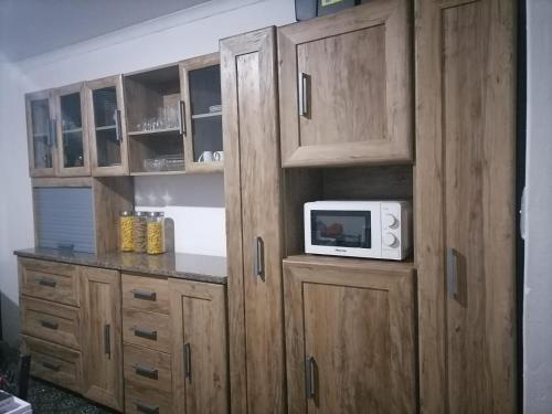 Drakensview Guesthouse And Accommodation - Acornhoek