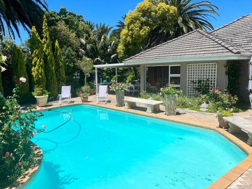 Somerset West All Stay 1 - Somerset West