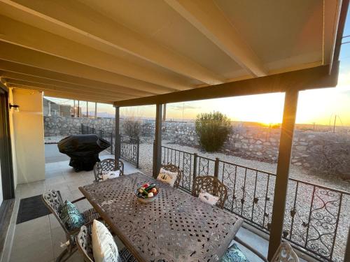 The Hummingbird Sunset Home, West Side - El Paso, TX
