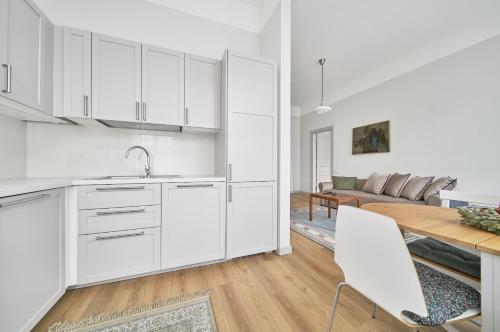 Bright And Warm Apartment, Vilnius City Centre - Vilnius