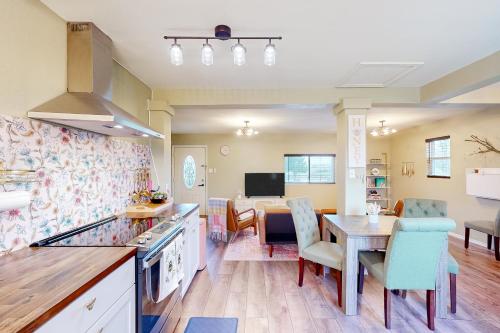 Countryside Charmer W/ Fire Pit In Washington! - Navasota, TX