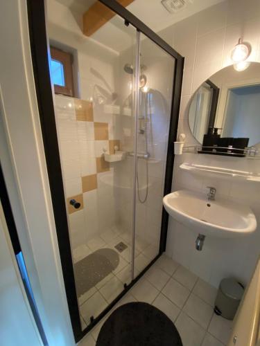 Zwaan7, Top Locatie! Top Deal! - Lanaken