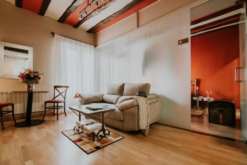 Haro Apartments - Haro