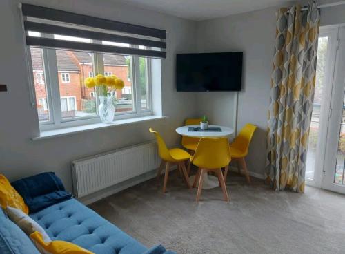 2 Bedroom Apartment - Coventry