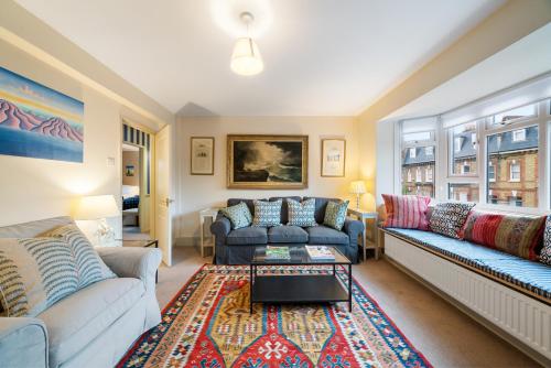 Bright & Cosy Gem ~ Battersea Park View ~ King Bed - Chelsea, Londra