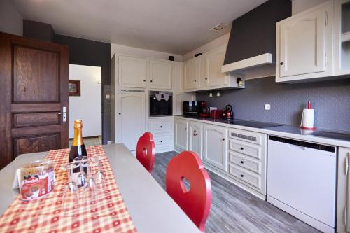 Maison 140m2 Au Calme - Beau Jardin - A 15mn A Pied Du Centre-ville De Colmar - Colmar