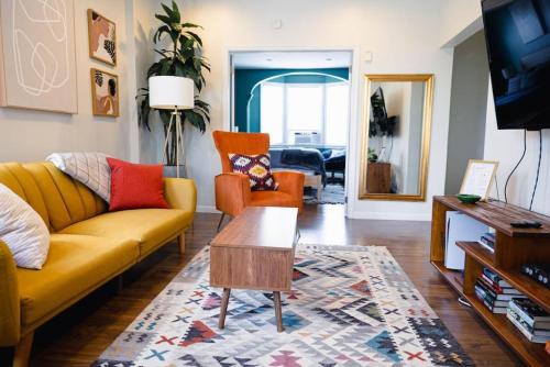 Rainforest Retreat 20m To Nyc Free Parking - Sleeps 16 - Jersey City, NJ