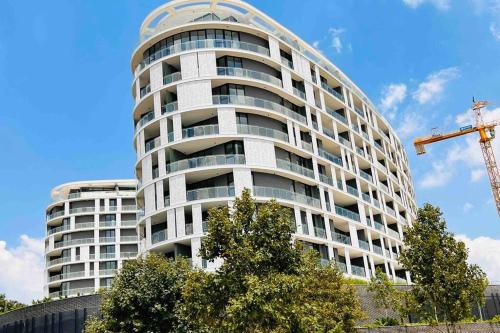 Newton’s Place - Luxury Styled 2 Bd Apartment - Midrand