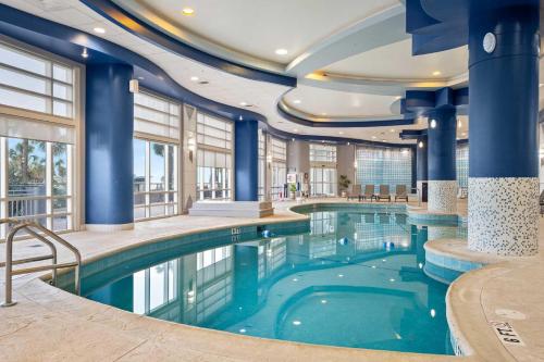 Luxury 10th Floor 2 Br Condo Direct Oceanfront Wyndham Ocean Walk Resort Daytona Beach | 1027 - Ormond Beach, FL