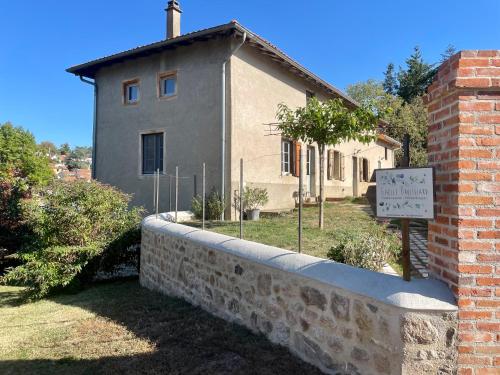 La Fee Capucine - Chambres Et Table D'hotes - Espace Bien-etre Et Massages - Saint-Galmier