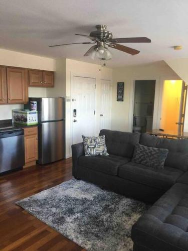 Lovely One Bedroom With Free Parking - Schenectady, NY