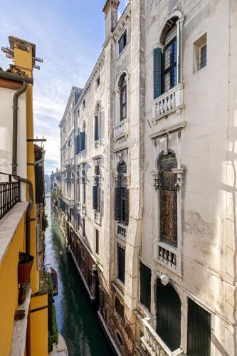 Palazzo Dei Fiori By Room Mate - Venice