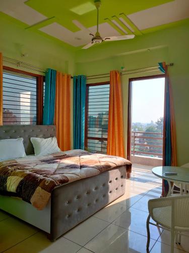 Laxmi Jawahar Homestay - Dehradun
