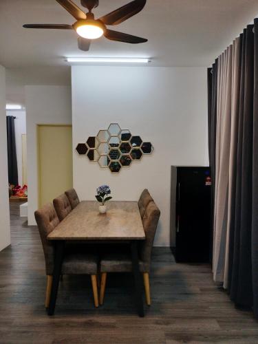 Azk Homestay - 大港