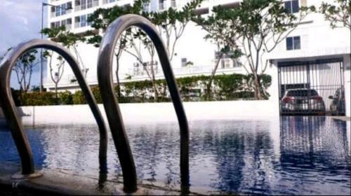 Pleasant05tifolia - Jakarta