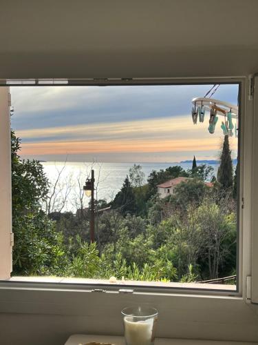 Exceptionnel Studio Vue Mer Refait A Neuf - Rayol-Canadel-sur-Mer